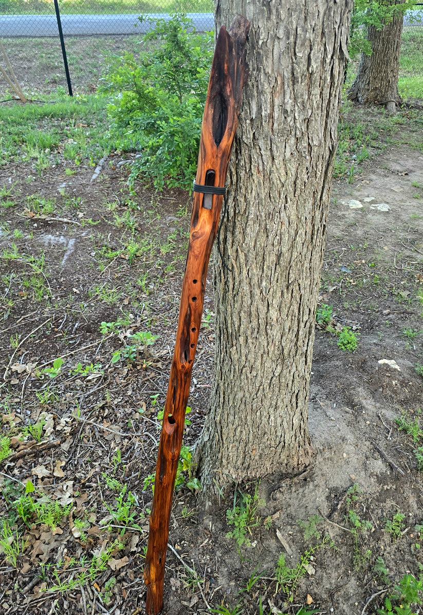 Walking stick flute low D – Scissor Tail Flutes